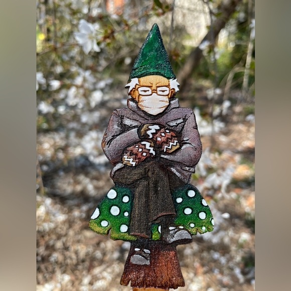 Other | Bern In A Fern Garden Gnome Plantgarden Stake Green Mushroom ...